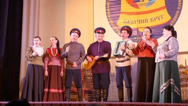 Народный фольклорный ансамбль "Беседа" районный ДК Каменский район