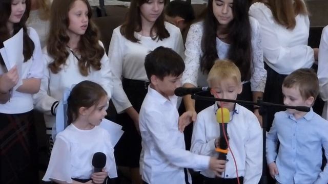 Вот и лето пролетело,  стих  12.10.2025