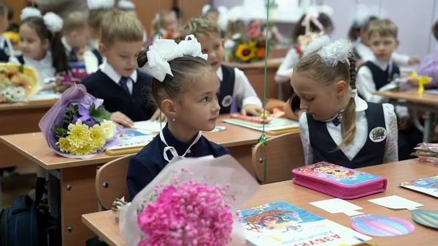 1 сентября - текст песни Татьяна Евдокимова, клип Денис Миронов