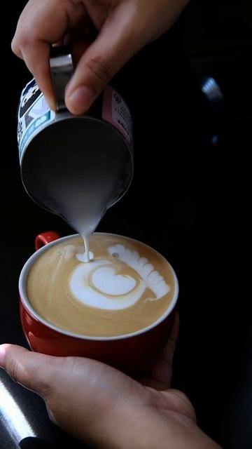 Рисуем на кофейной пене. 12.Зайчик