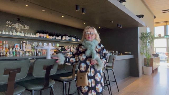 Бар на крыше. Sol bar, Adelaide. 2025