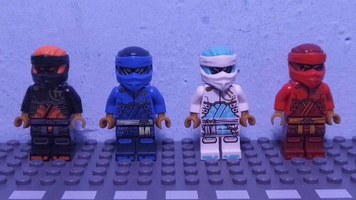 лего фегурки нинзей из нинзягоу Коул , Джей , Зейн ,Кай.#🥷