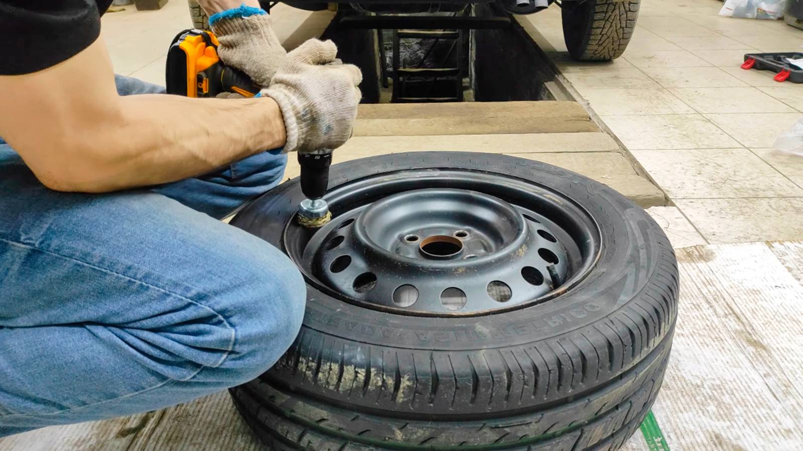 Как покрасить диски баллончиком? Теперь как новые! | Golf 3