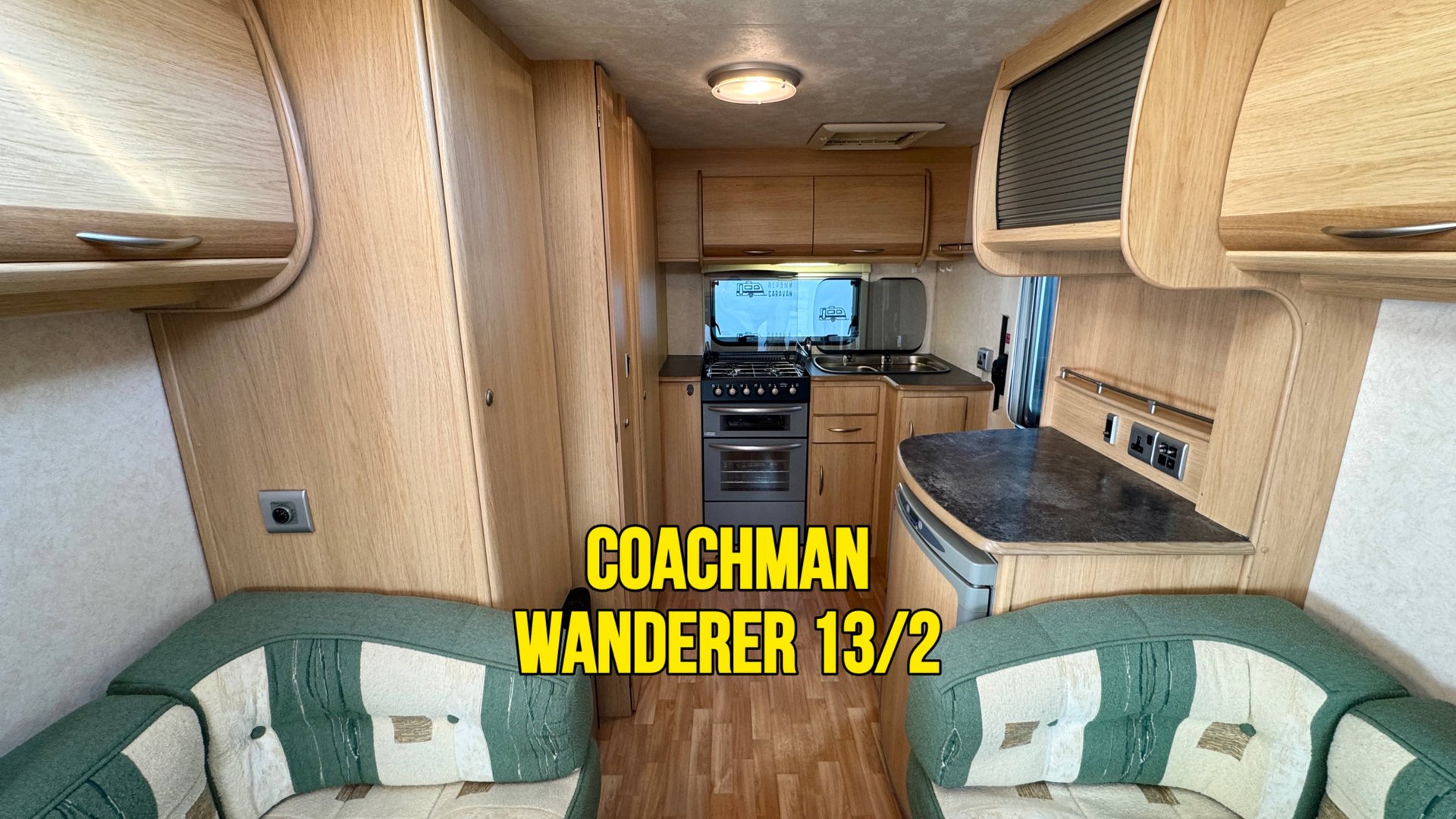 Первый Caravan | Обзор планировки кемпера для двоих - Coachman Wanderer 13/2