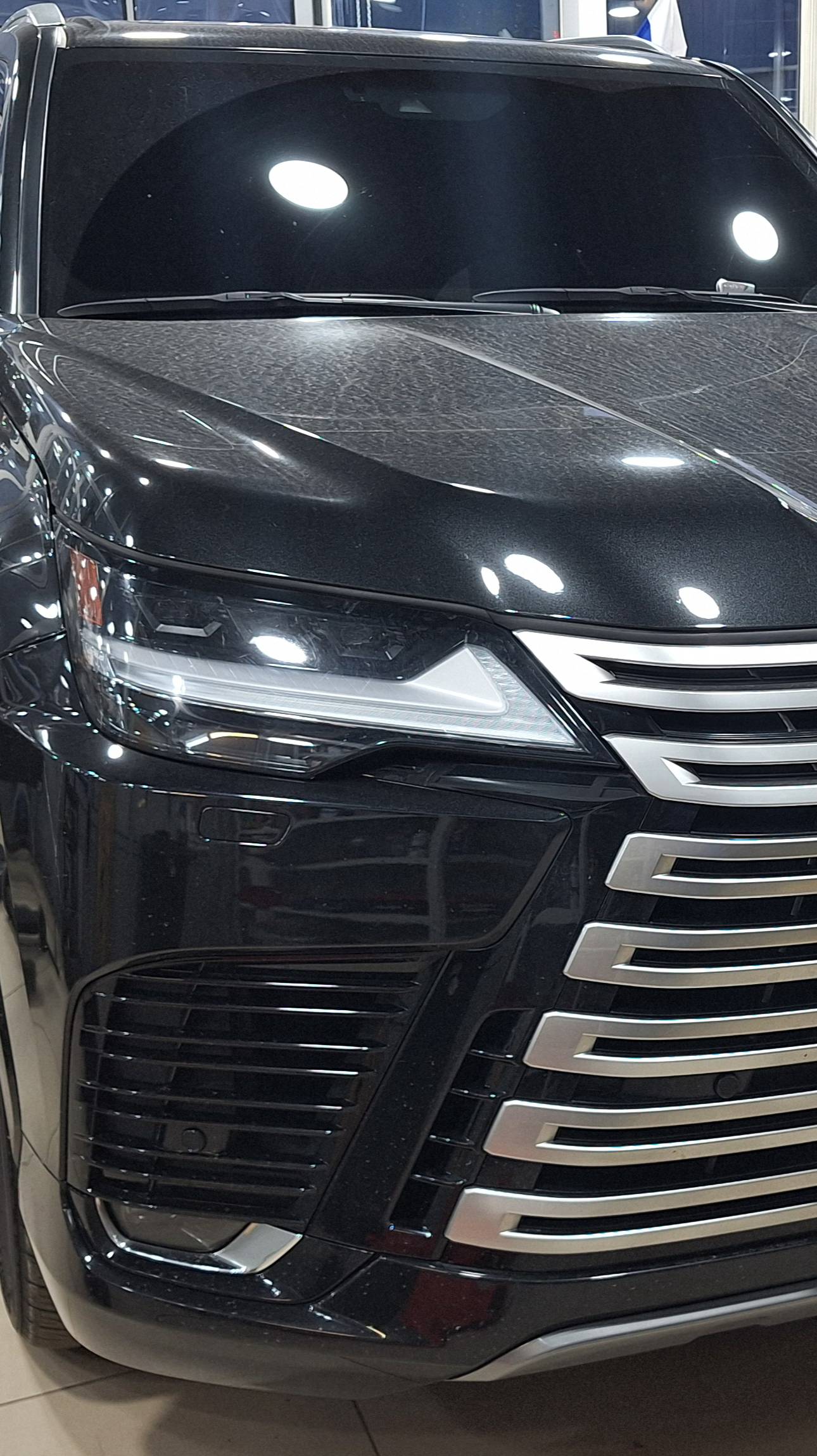 Сделали адаптер стробоскопов для заводских фар Lexus LX600