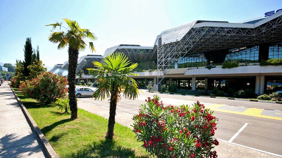 Прилетели в Сочи на отдых