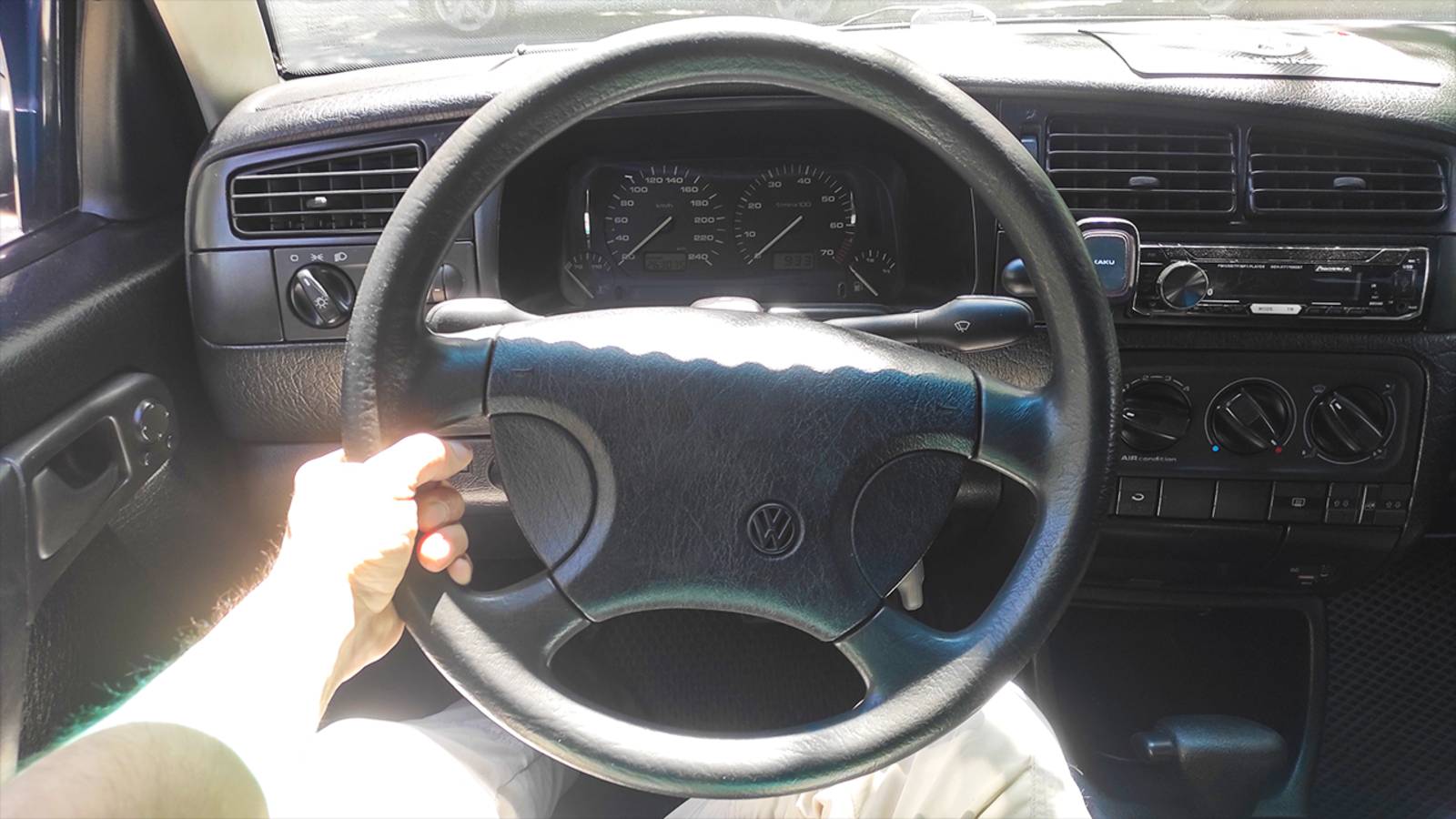 Как выровнять кривой руль после сход-развала за 2 минуты! | Golf 3