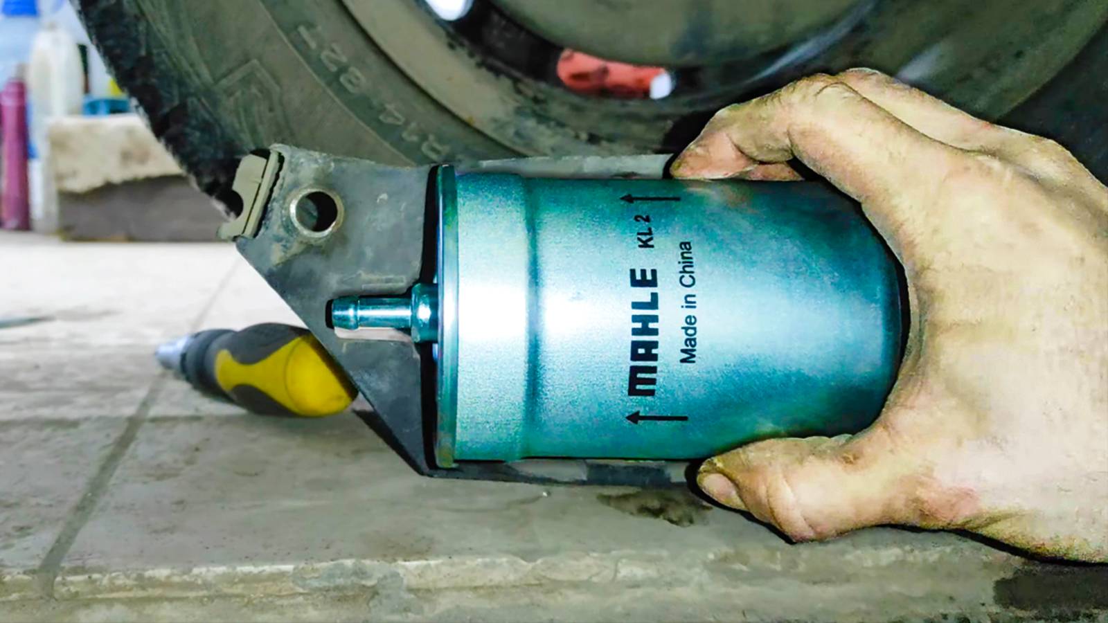 Как заменить топливный фильтр? Просто, быстро и понятно! | Golf 3