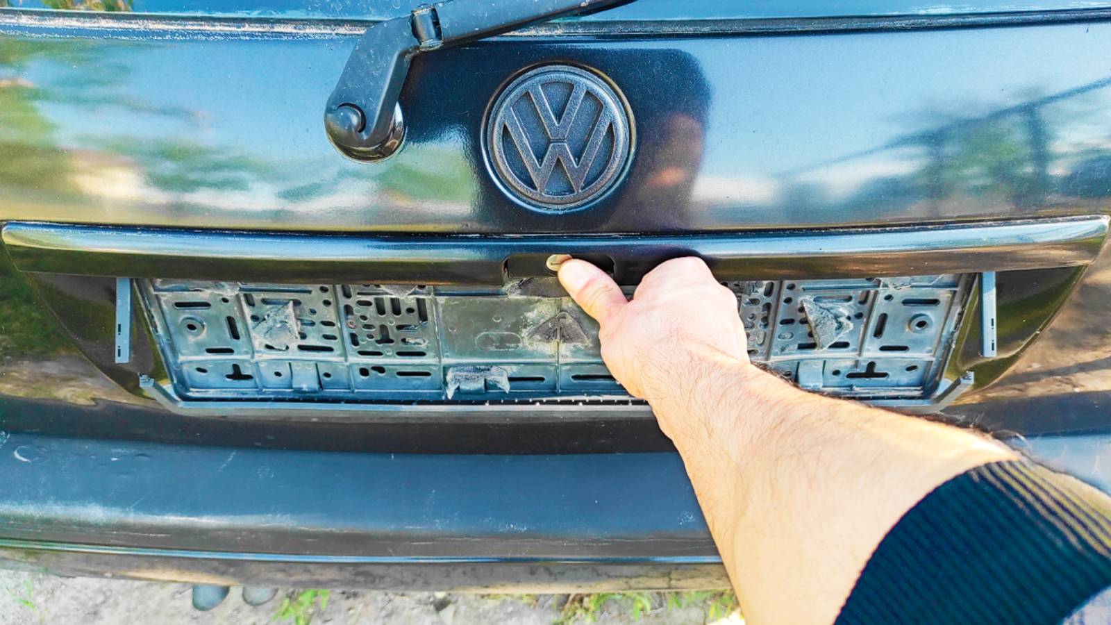 Нет ключа! Как заменить замок багажника? | Golf 3