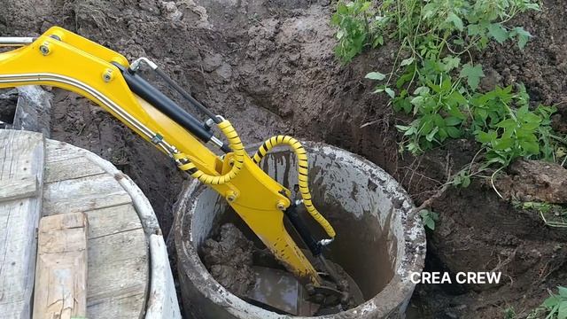 Мини экскаватор А20. Монтаж септика.