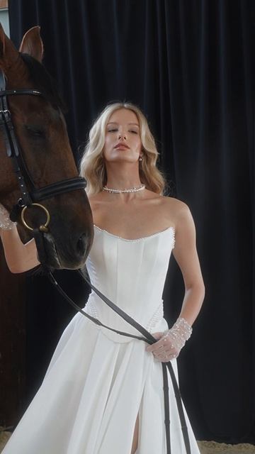 Свадебное платье Риаль из коллекции «Freedom» 2026 от Marry Mark Minimalism