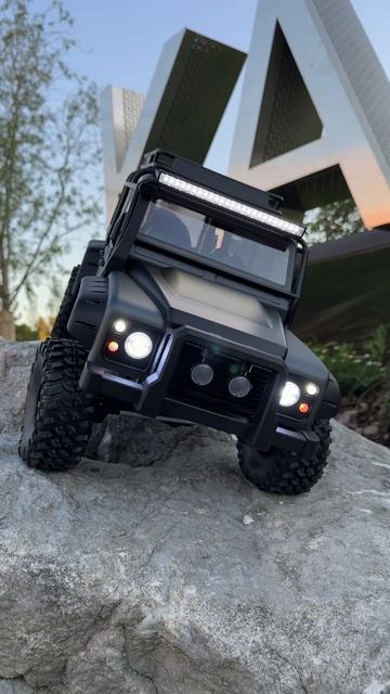 Радиоуправляемый краулер Defender Hyper Go MJX-H8H, сайт cars-kids.com