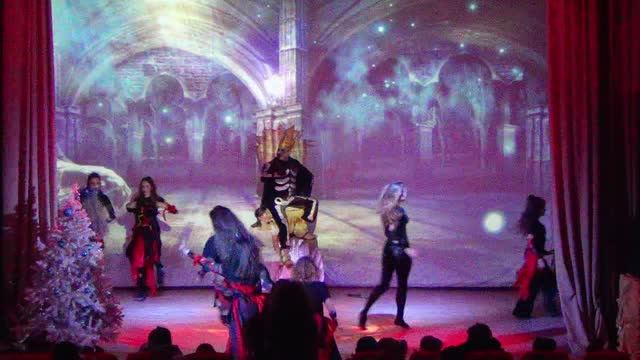 НОВОГОДНИЕ ПРИКЛЮЧЕНИЯ МАШИ И ВИТИ 2016