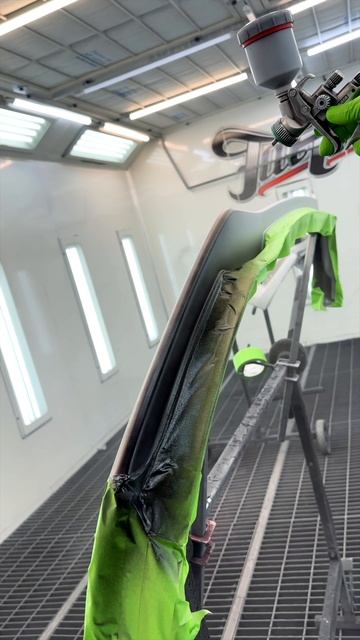 Окрас бампера и оклейка полиуретаном Mazda MX-5