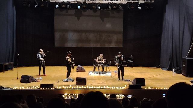 Ghostbusters/Michael Jackson кавер-квартет «D/C BAND»