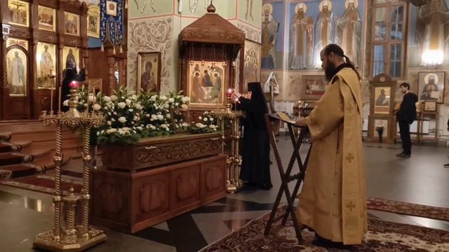 ПРЕСТОЛЬНЫЙ ПРАЗДНИК ИВЕРСКОЙ ОБИТЕЛИ: ВСЕНОЩНОЕ БДЕНИЕ АРХИЕРЕЙСКИМ ЧИНОМ
