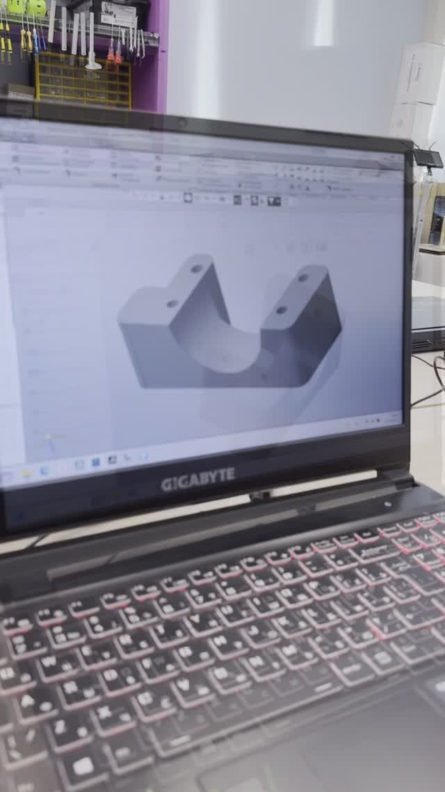 Продолжаем собирать робота