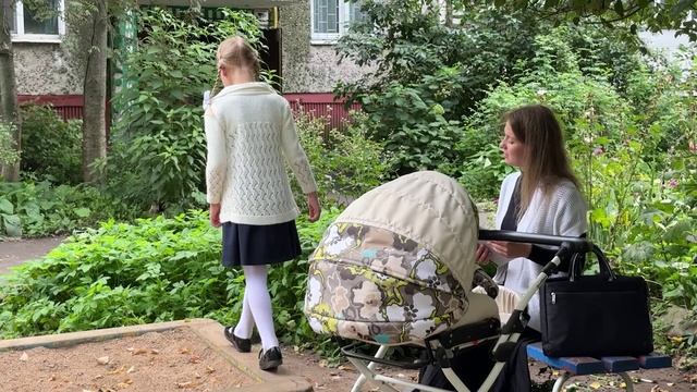 Мини-фильм Валерии Чесноковой о своей маме - преподавателе ИвГУ Ольге Сапожниковой