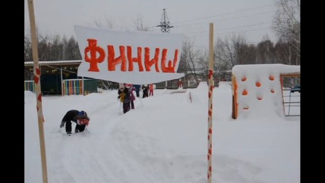 Костюмированный забег на лыжах