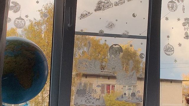 Золотистые верхушки берёзы PXL_20251013_140342148