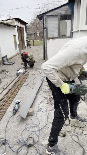 РемДонСтрой — стяжка домов металлом по ДНР (видео №1)