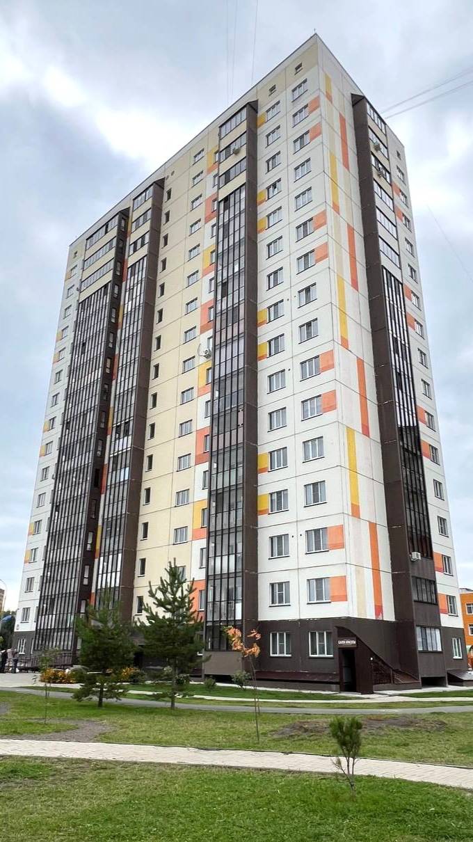 Лот №11. Микрорайон Весенний. Первомайский район.