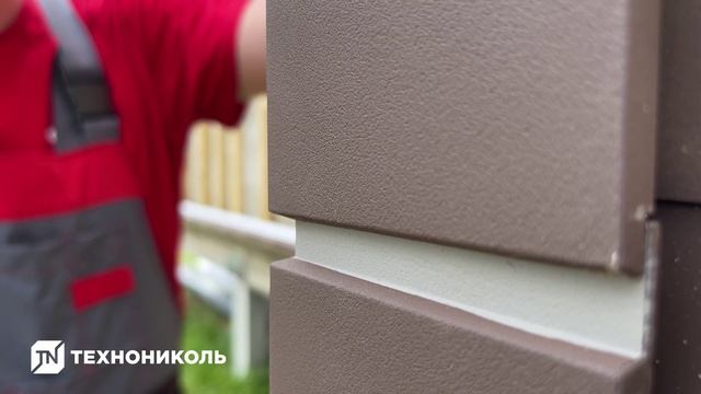 Монтаж фасадных панелей на фасад