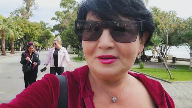 Цыганка с картами, дорога дальняя/до рынка так и не добрались 🤷♀️