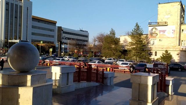 Крутим барабан!Пагода в центре Элисты!