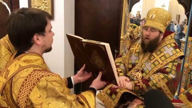 Митрополит Игнатий совершил Божественную литургию в Свято-Алексиевском женском монастыре г. Саратова