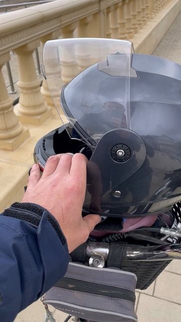 Купил новый мотошлем. Супер!