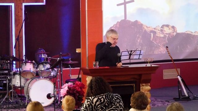 Почтение - Алексей Сердюков ( 12.10.25 Церковь ПРОСЛАВЛЕНИЯ г.Норильск)