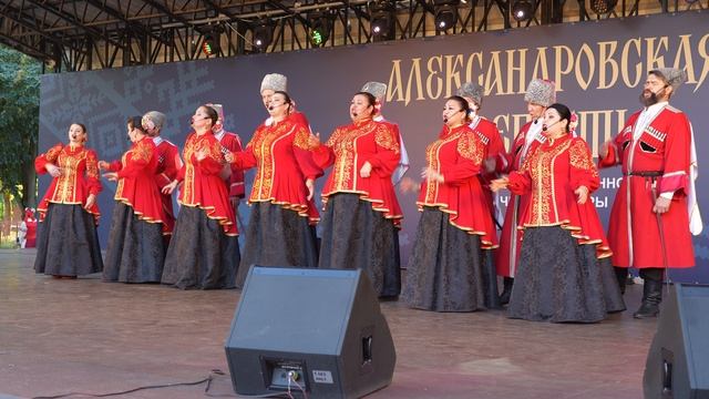 Ой при лужку. Ансамбль Колос. 2025 г. 4K(UHD).