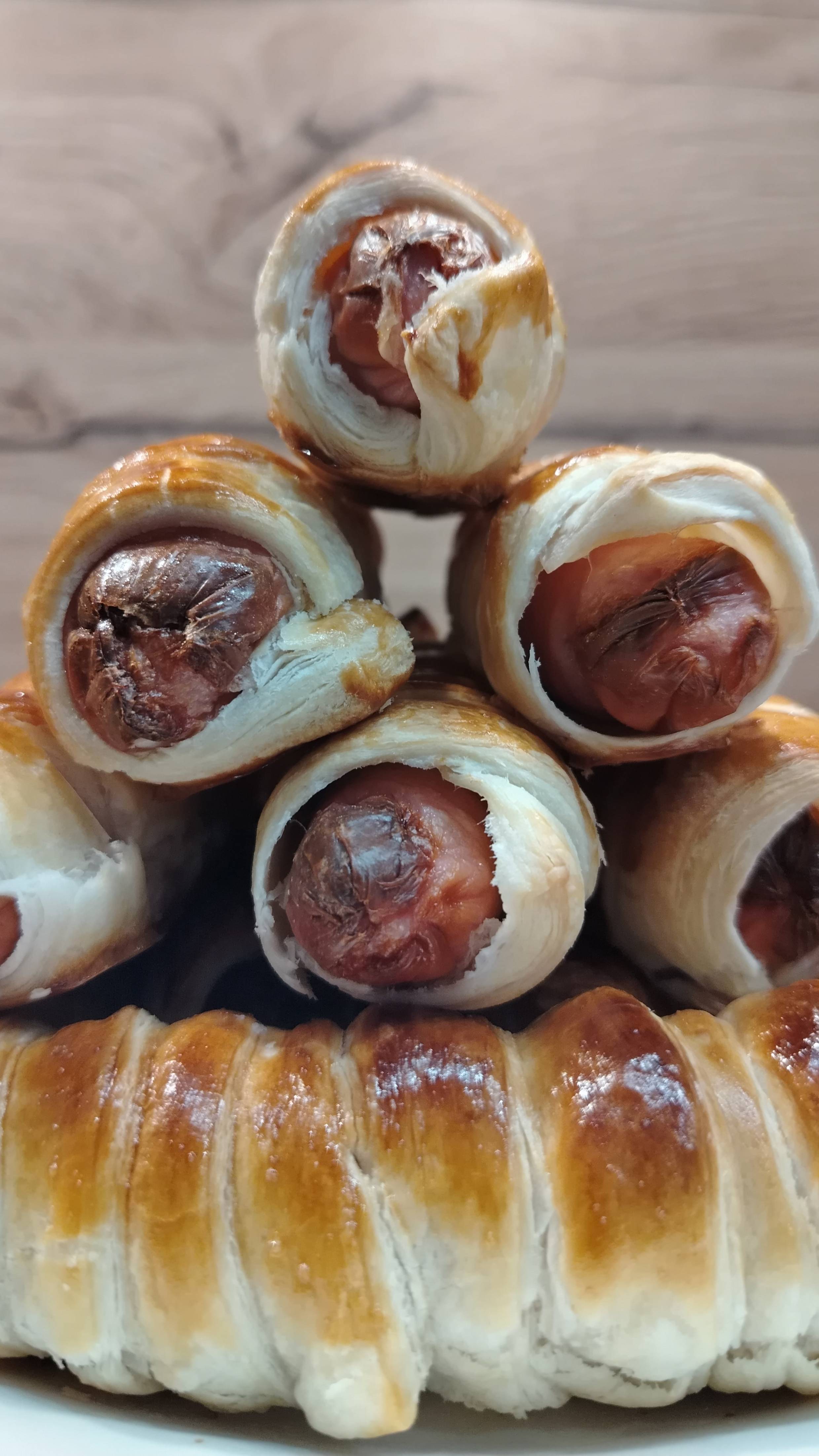 Сосиски в тесте, короткая версия