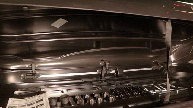 Автобокс COOL BOOM 390л  180х80х30 см