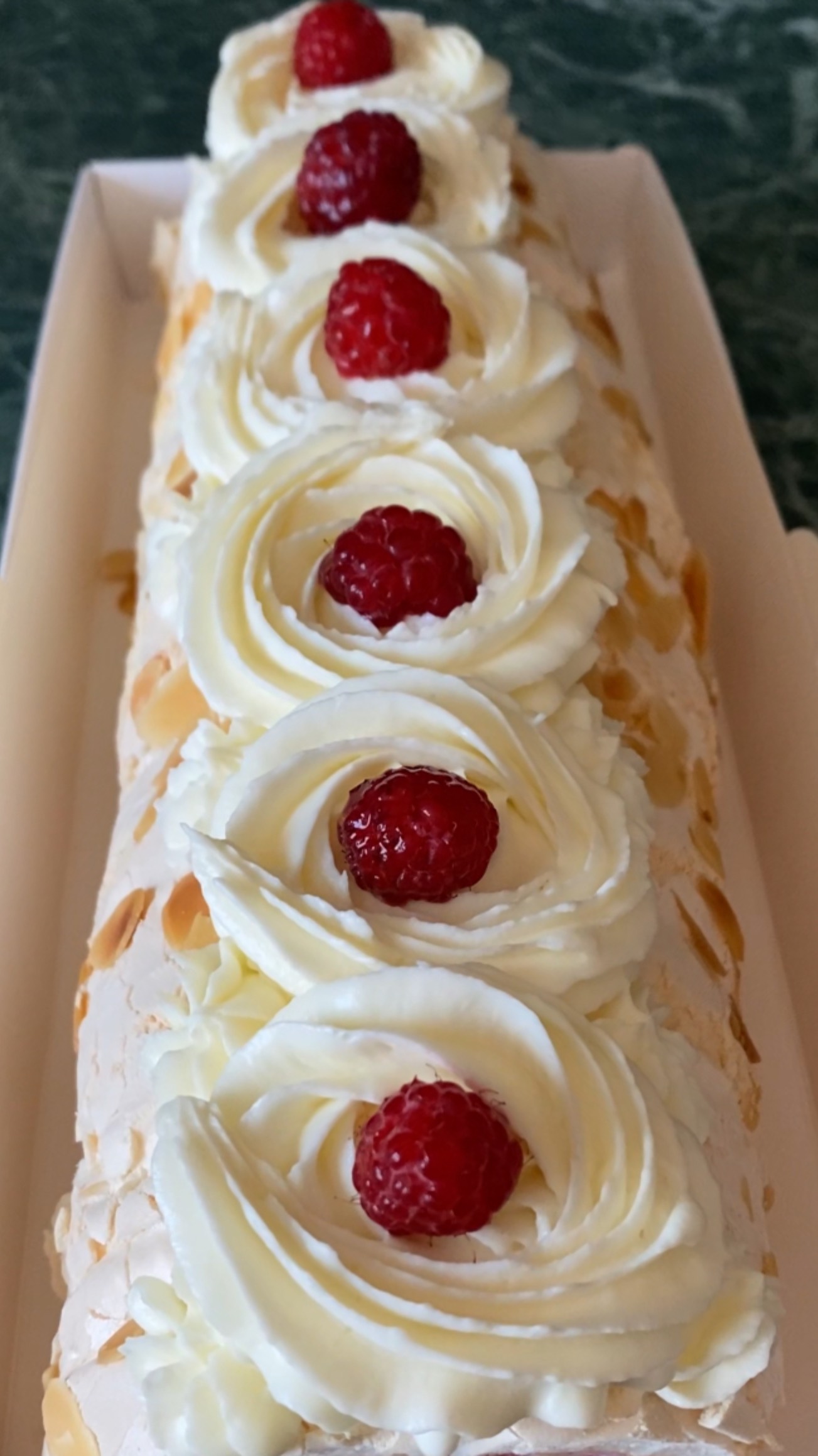 Меренговый рулет, простой рецепт