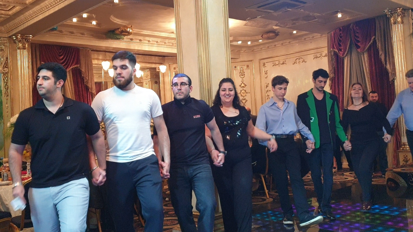 Ассирийцы 🔵⚪🔴 Духрана д Мар Давид в Москве 🎊🙌🙏❤ 15.10.2025