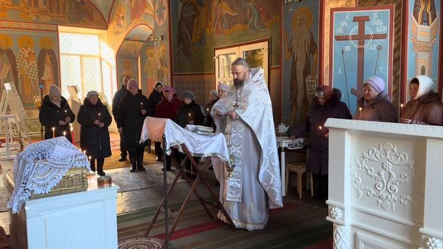 Панихида по усопшим, на Вселенскую Родительскую (мясопустную) Субботу.