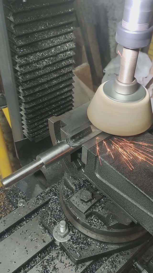 Делаю новые токарные резцы. Скоро в продаже)))