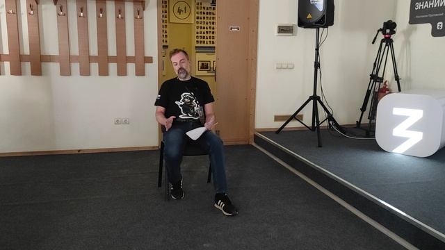 Звёзды над Донбассом | Антон Мартышенко об использовании нейросетей при разработке игр