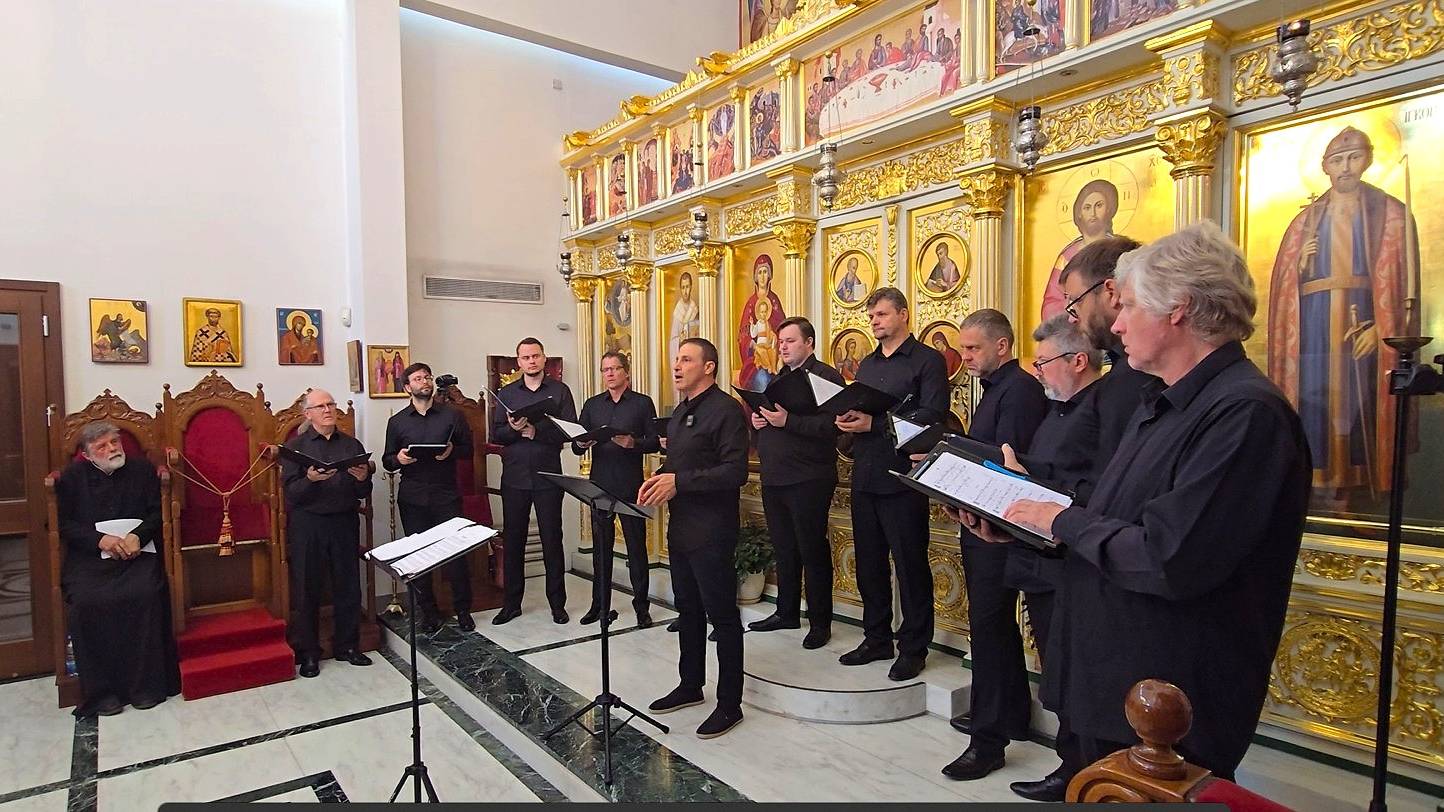 Небесного звучания песнопения под сводами Храма. Мариос Хараламбос и православный Хор ЛОГОС, Кипр