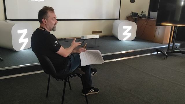 Звёзды над Донбассом | Антон Мартышенко о генерации программного кода при помощи нейросети