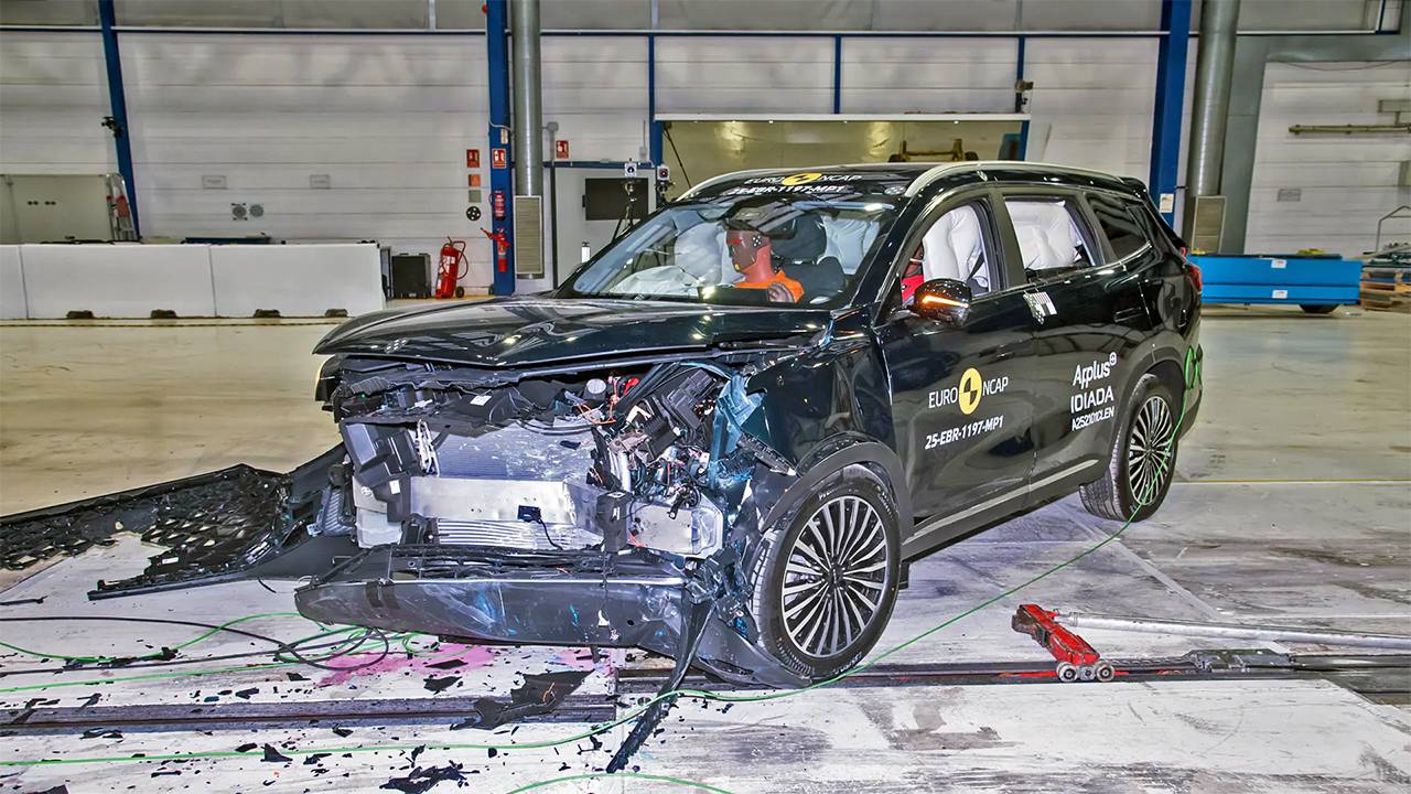 Краш-тест нового Chery Tiggo 8 Pro Max (Tenet T8) 2025 года от Euro NCAP на CarMaps.Ru