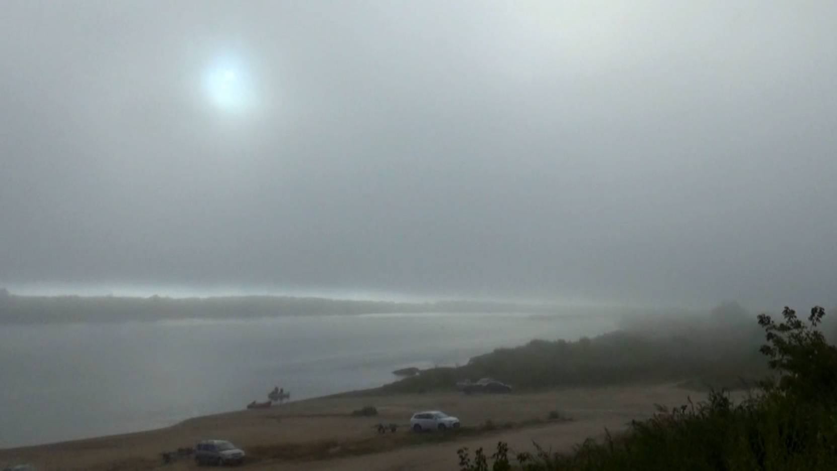 Туманное осеннее утро на Оке около города Муром