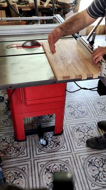 Когда купил круглопильный станок без каретки))