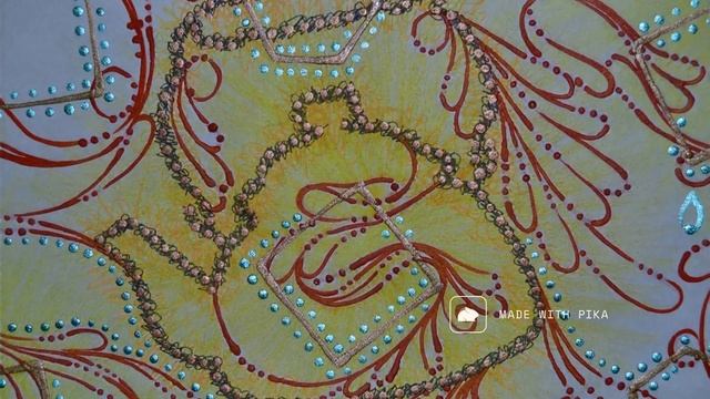 The_round_objects_rotate_clockwise,_with_silvery_glowing_stars_running_along_the_lines._Liquid_metal