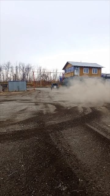 Зараза никак не хочет ехать