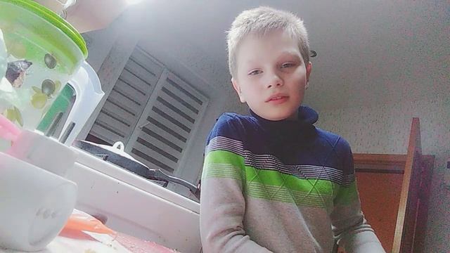 Артем и лампа иили апАПЛ рработаютработаю тытысячитысячи нанаверное...