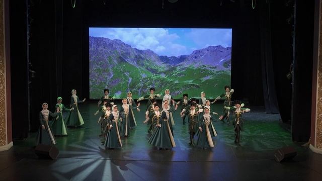 11. «Чеченский танец» – Государственный детский хореографический ансамбль «Абаза»