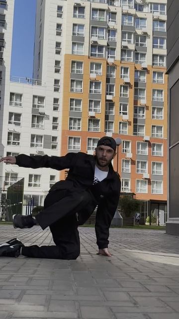 Педагог: Руслан XXFanat. Направление: Breaking. Открыт набор в группы 5+/8+